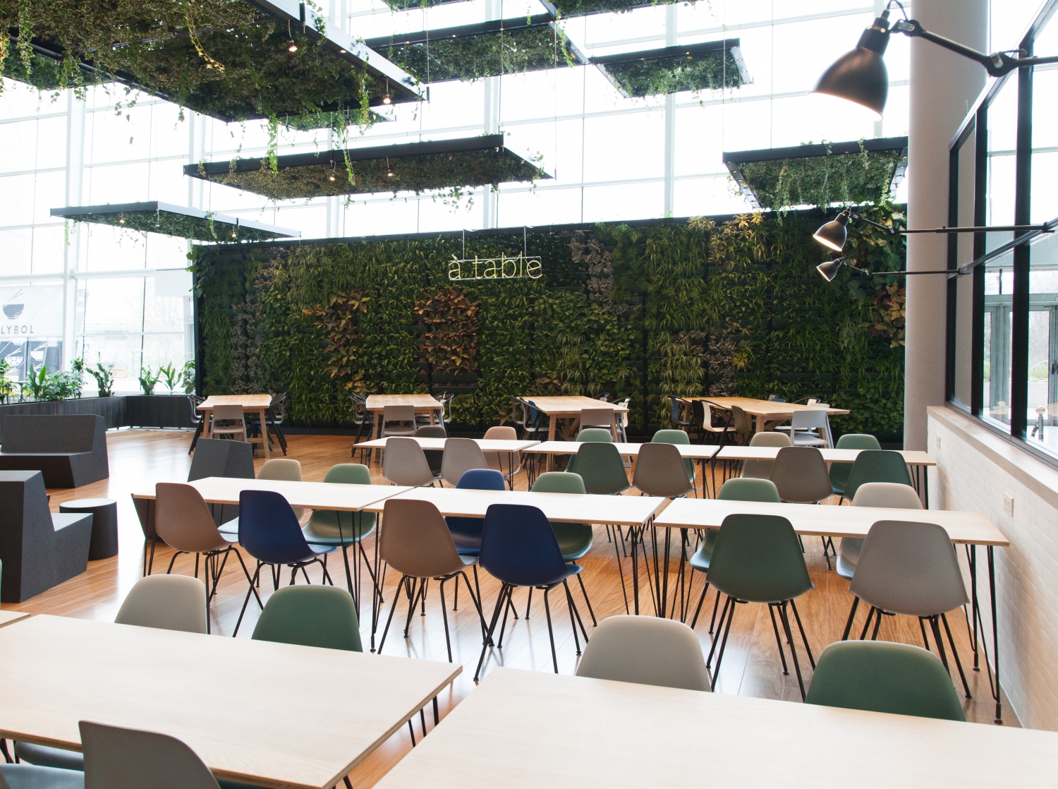 Épinglé par minmin sur internship | Cantine, Deco, Décoration entreprise